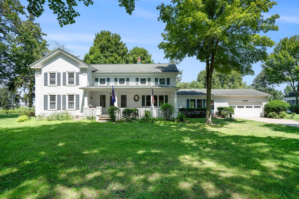 22090 N North Angling Rd, Centreville, MI 49032 | Trulia