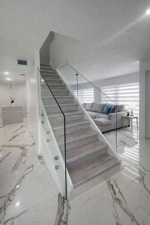 15645 SW 86th Ter, Miami, FL 33193 - See Est. Value, Schools & More