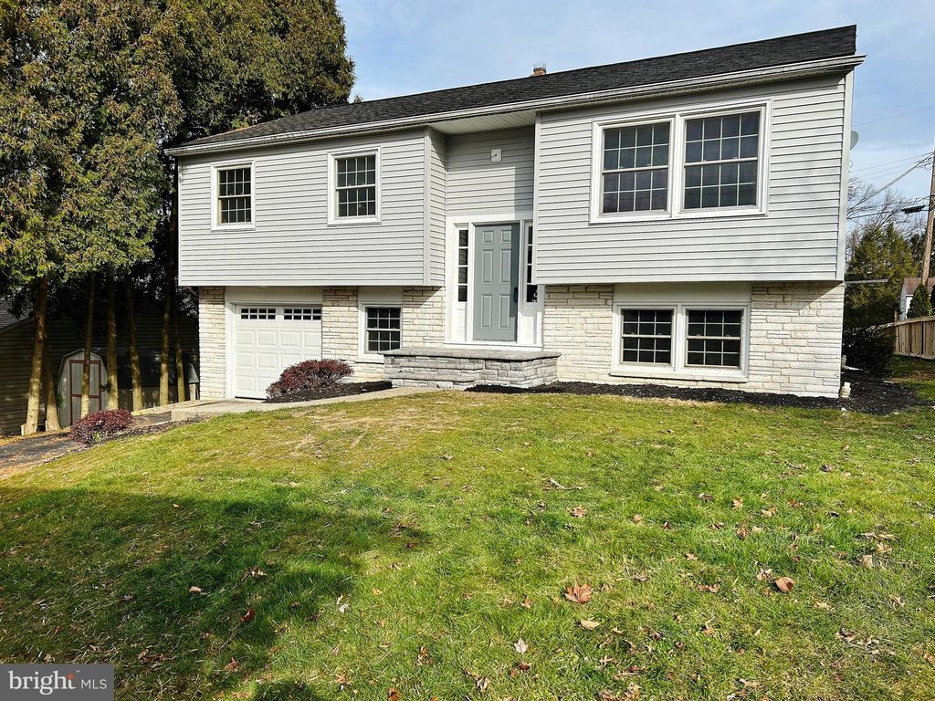 1525 Princess Anne Dr, Lancaster, PA 17601 - See Est. Value, Schools & More