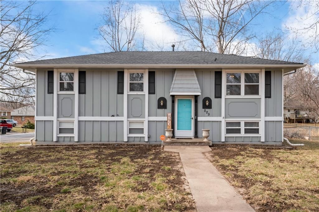505 NE 3rd St, Blue Springs, MO 64014 - See Est. Value, Schools & More