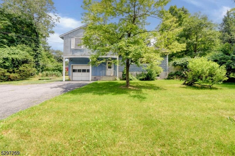 1914 Clinton Rd, Hewitt, NJ 07421 - See Est. Value, Schools & More