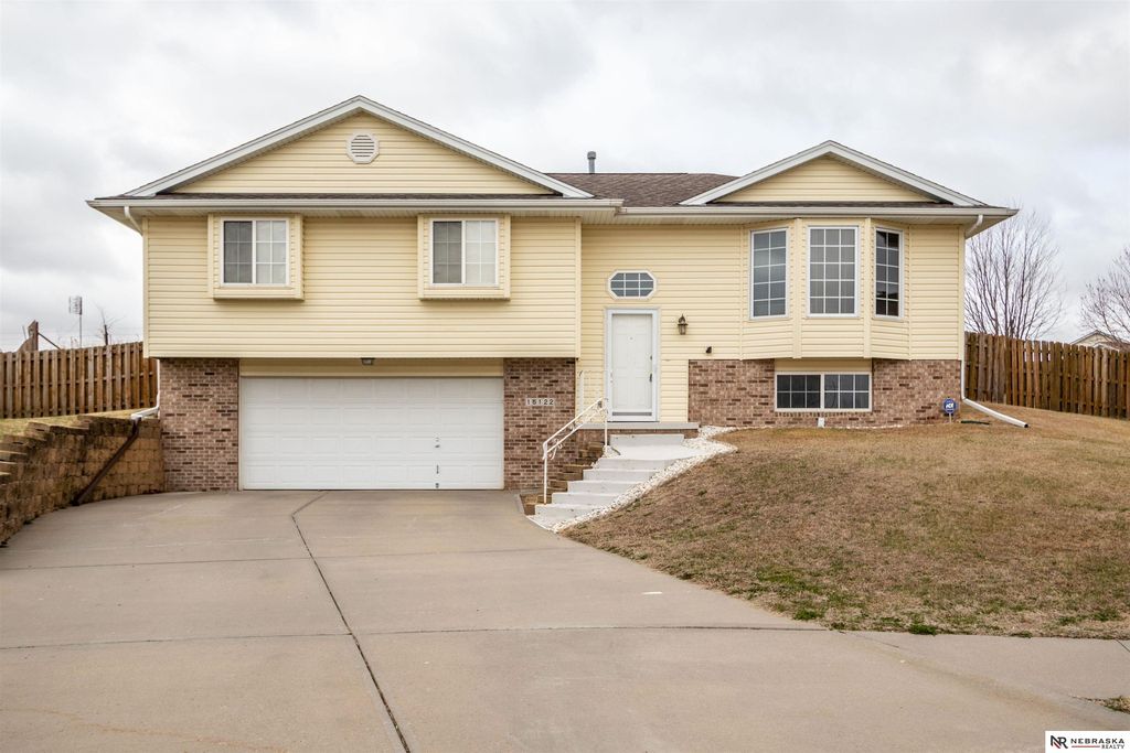 15122 Marseille Ave, Bellevue, NE 68123 | Trulia