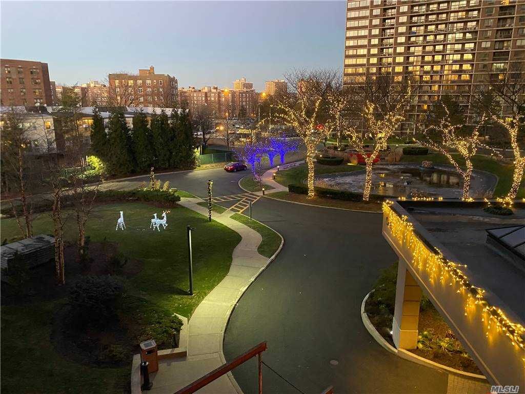 1 Bay Club Dr #4F, Bayside, NY 11360 - See Est. Value, Schools & More