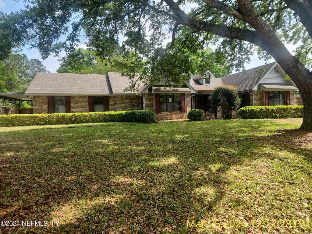 817 MAPLE SPRINGS Lane, Jacksonville, FL 32221 - See Est. Value ...