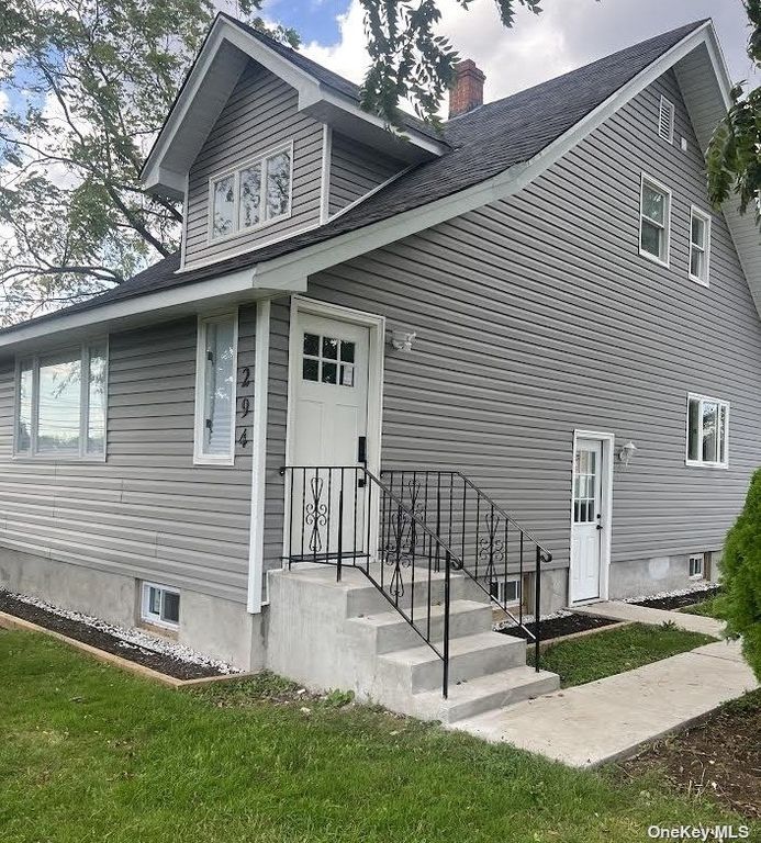 294 35th Street, Lindenhurst, NY 11757 | Trulia