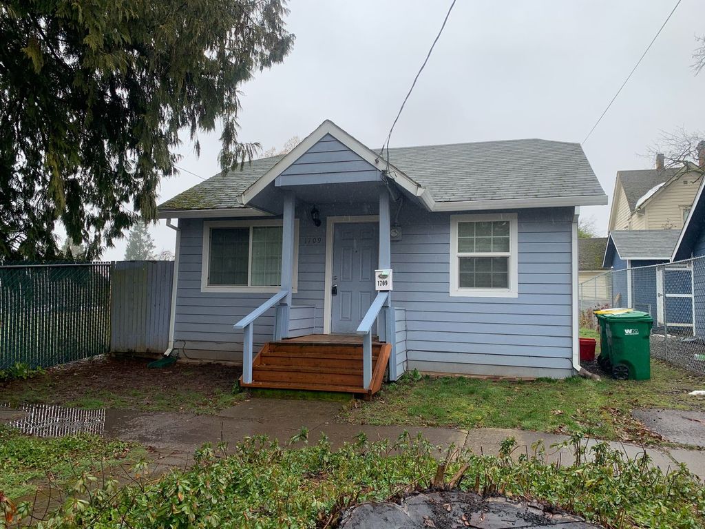 1709 A St, Forest Grove, OR 97116 - See Est. Value, Schools & More