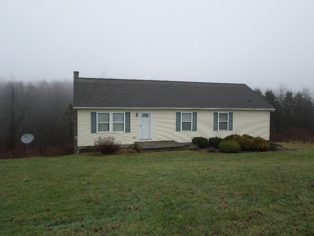 11841 Comer Rd, Waterford, PA 16441 - See Est. Value, Schools & More