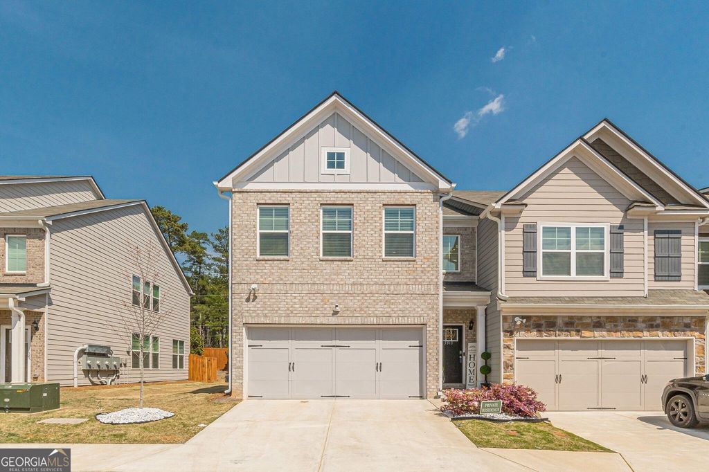 5313 Radford Loop, Fairburn, GA 30213 - See Est. Value, Schools & More