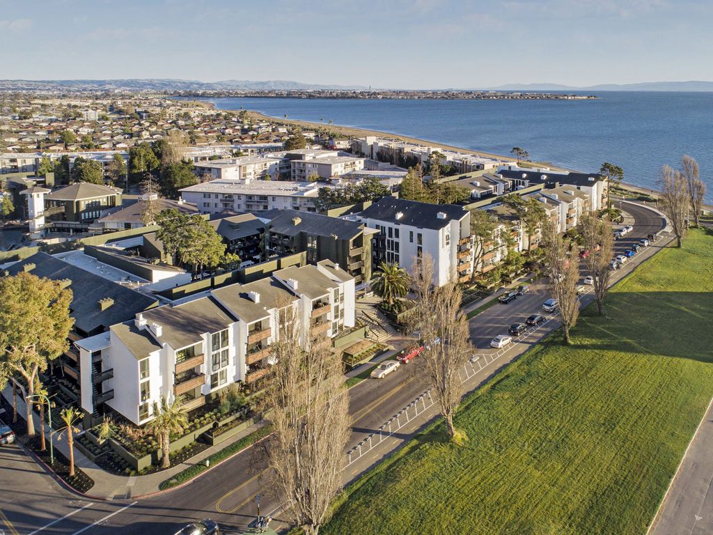 934 Shorepoint Ct #B125, Alameda, CA 94501 - See Est. Value, Schools & More