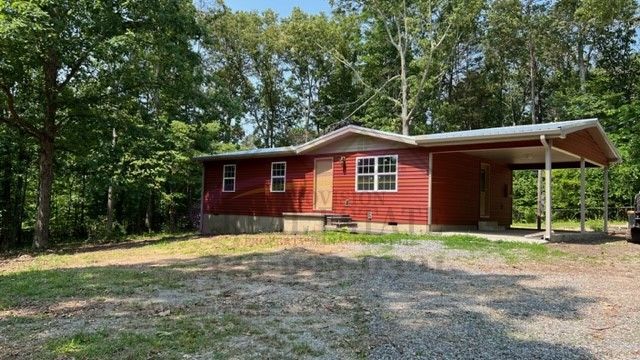 282 County Road 22, Calhoun, TN 37309 - See Est. Value, Schools & More