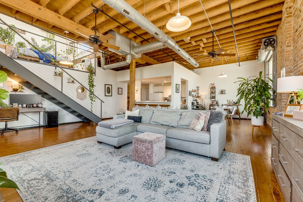 4121 Commerce St #4100-05, Dallas, TX 75226 | Trulia