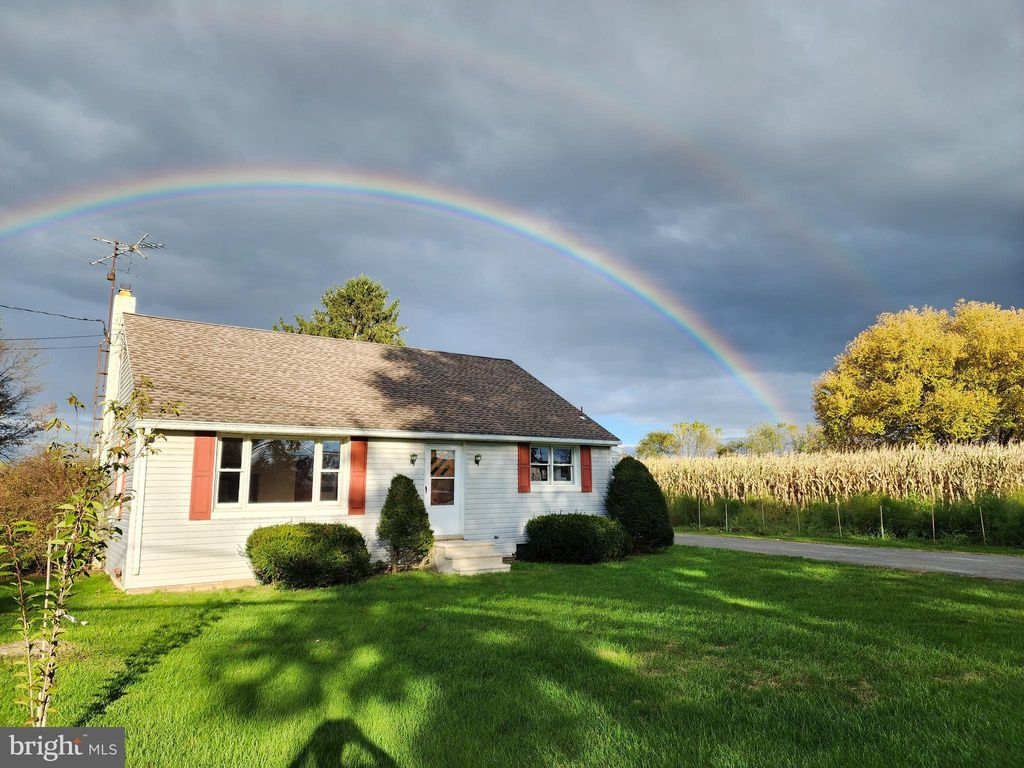 2417 Moselem Springs Rd, Fleetwood, PA 19522 - See Est. Value, Schools ...