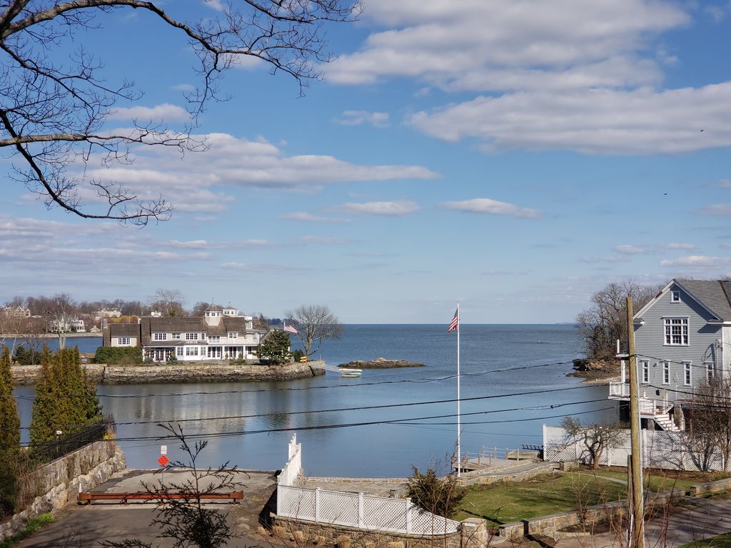 37 Byram Shore Rd, Greenwich, CT 06830 - See Est. Value, Schools & More