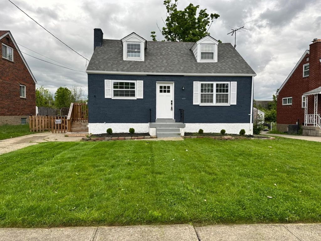 1642 Joseph Ct, Cincinnati, OH 45231 - See Est. Value, Schools & More