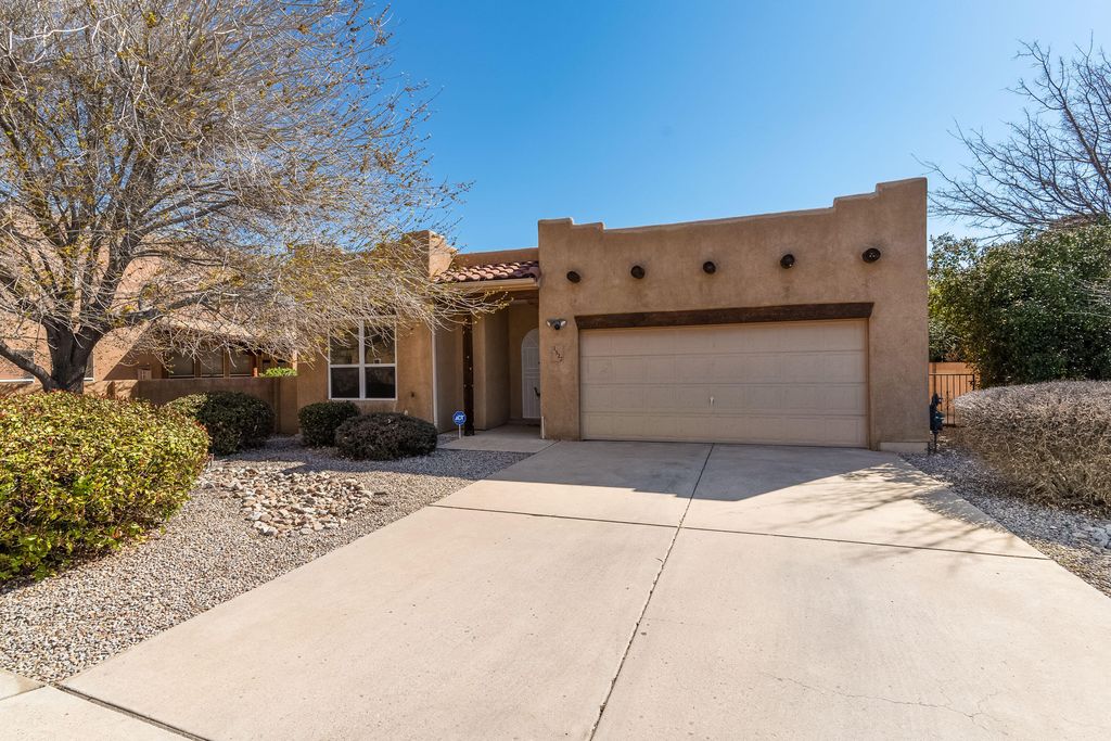 1512 Allegro Way NW, Albuquerque, NM 87104 - See Est. Value, Schools & More