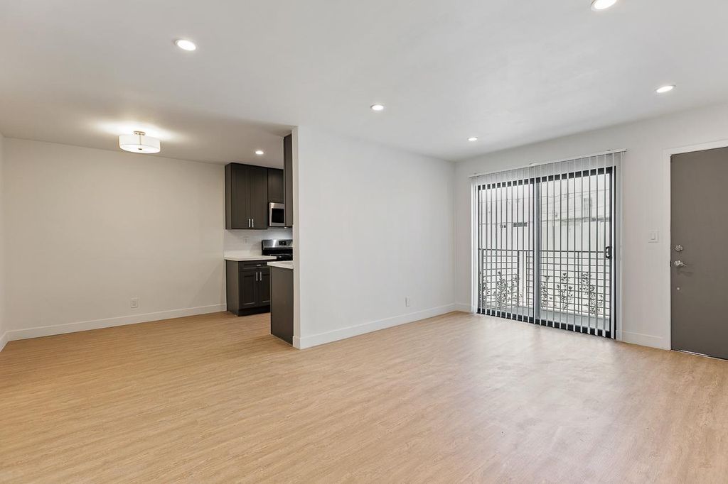3314 Mentone Ave #2, Los Angeles, CA 90034 | Trulia