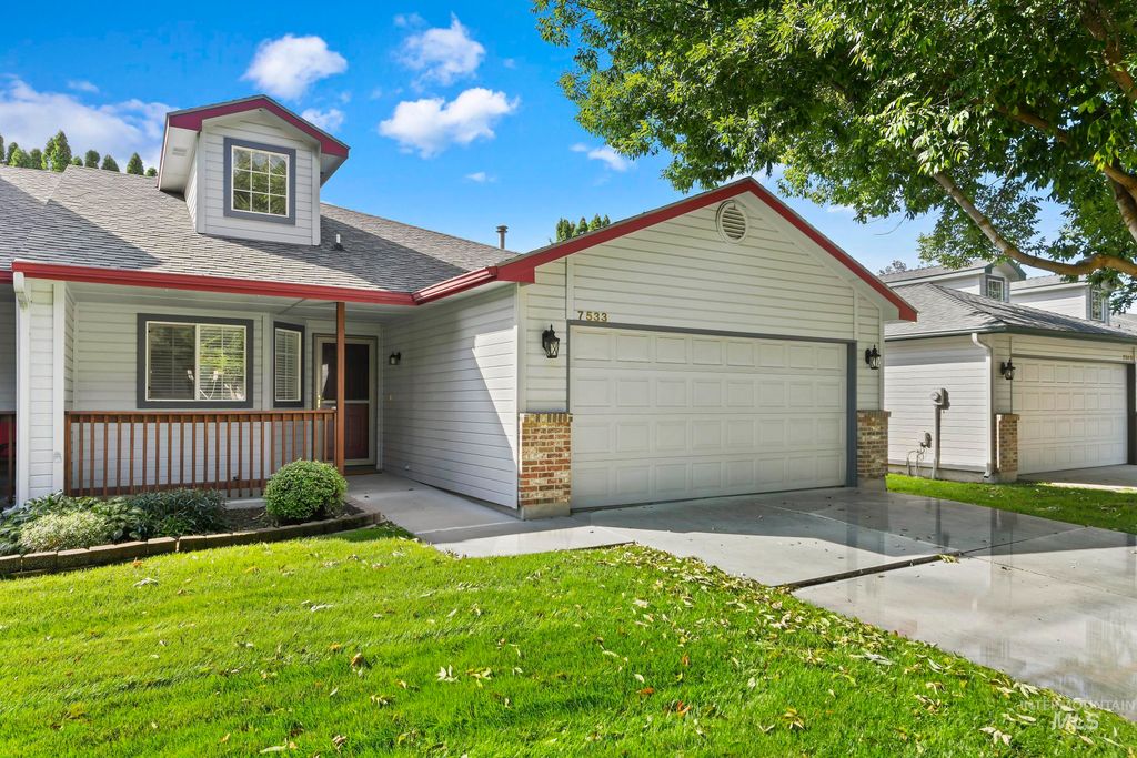 7533 W Iron Dr, Boise, ID 83704 - See Est. Value, Schools & More