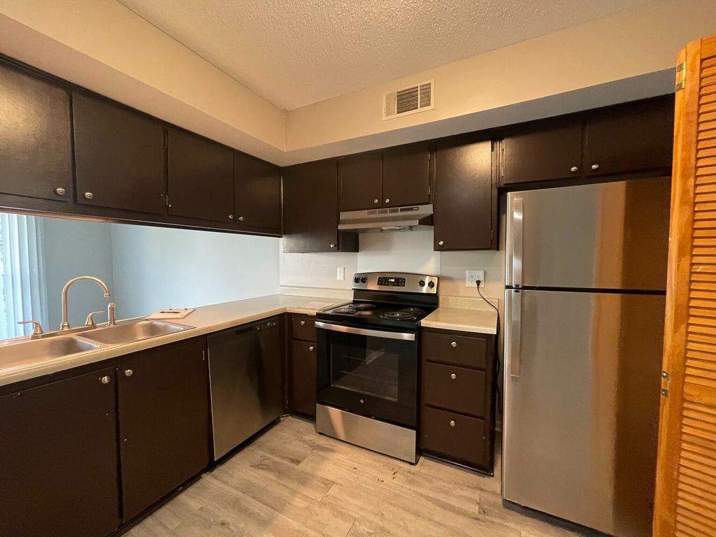 10615 Abercorn St #6B, Savannah, GA 31419 - See Est. Value, Schools & More