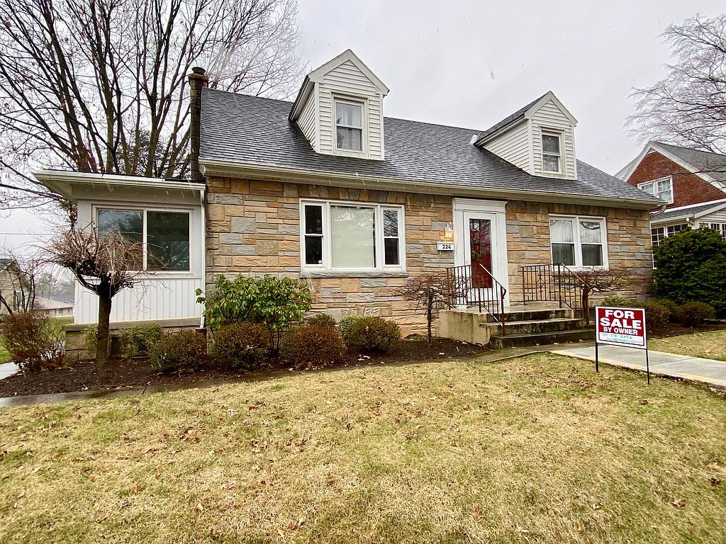 224 W Areba Ave, Hershey, PA 17033 - See Est. Value, Schools & More