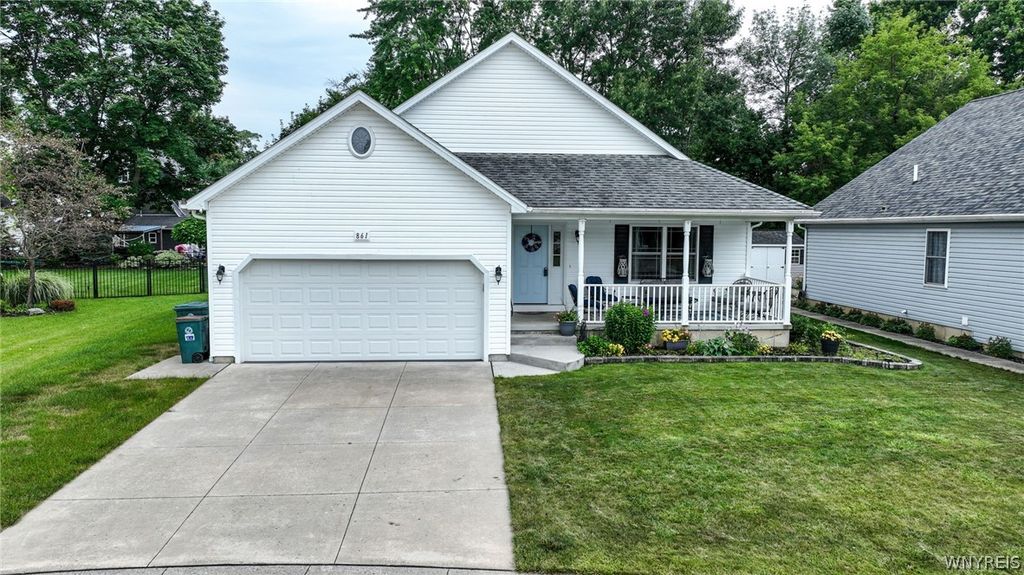 861 Daigler Dr, North Tonawanda, NY 14120 - See Est. Value, Schools & More