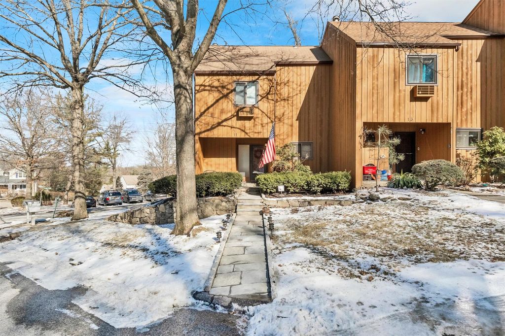 11 Amber Drive, Croton On Hudson, NY 10520 - See Est. Value, Schools & More