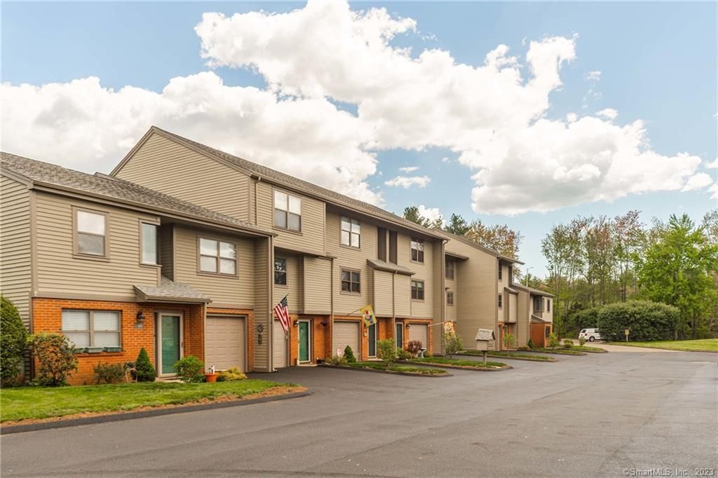 186 Metacomet Drive, Meriden, CT 06450 - See Est. Value, Schools & More