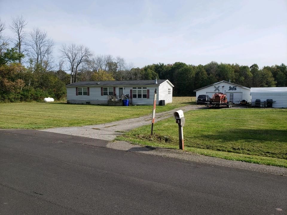 11246 W Shelby Rd, Medina, NY 14103 | Trulia