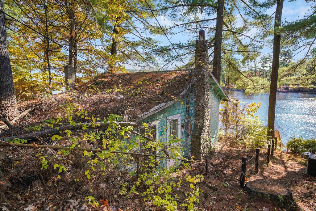 168 Elm Street, Goffstown, NH 03045 - See Est. Value, Schools & More