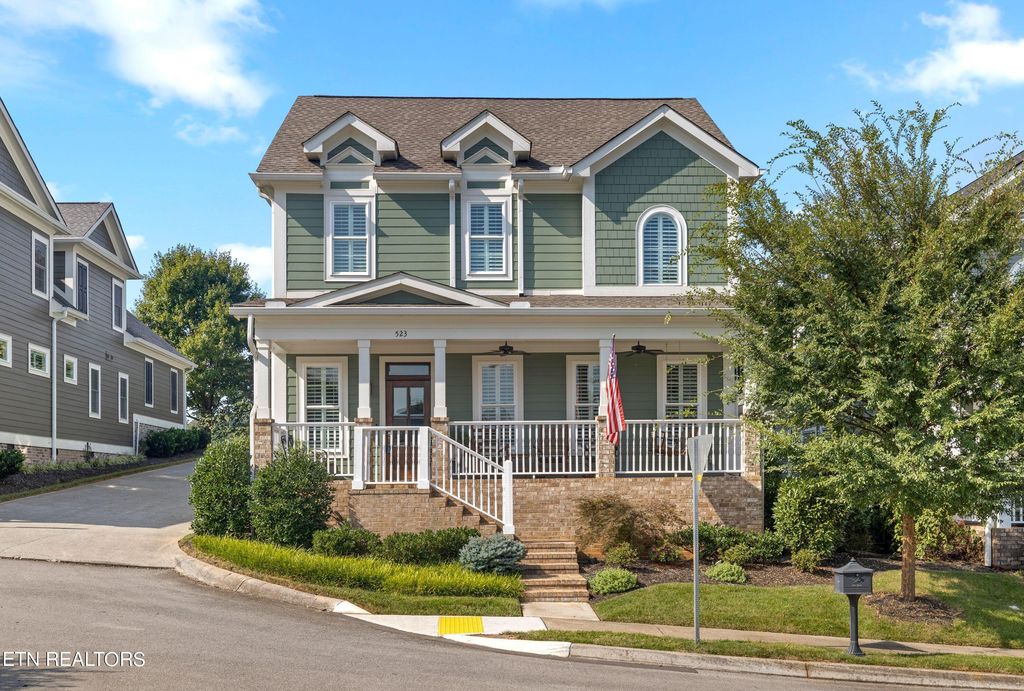 523 Colonial Ridge Ln, Knoxville, TN 37934 - See Est. Value, Schools & More