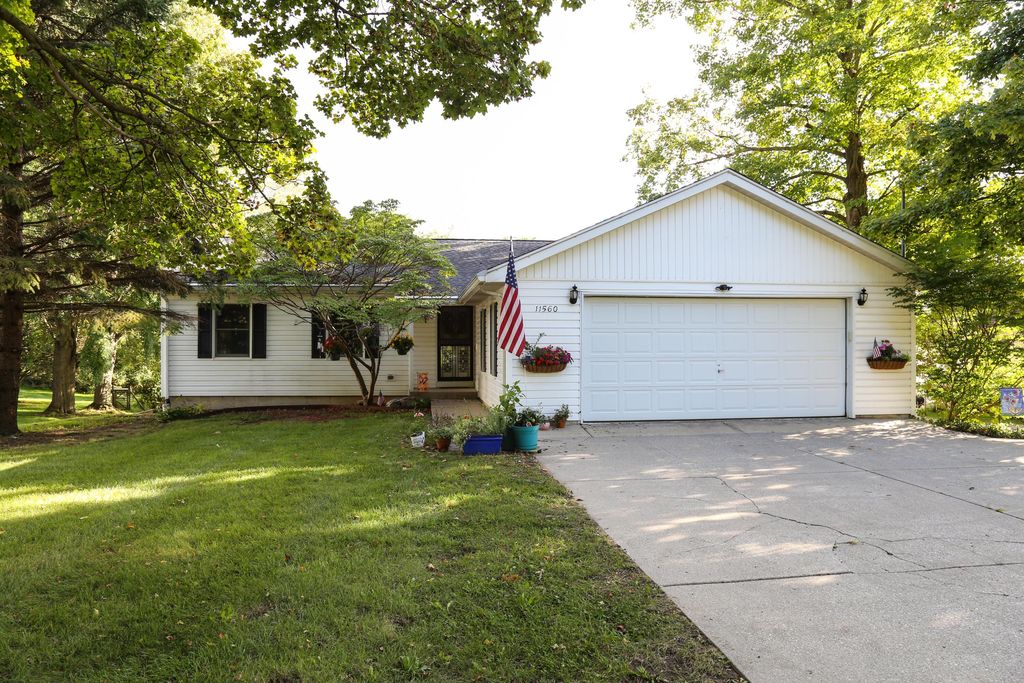 11560 E D Ave, Richland, MI 49083 - See Est. Value, Schools & More