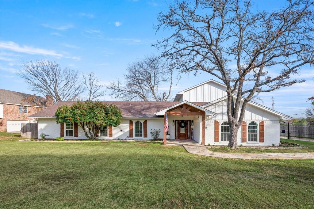 7400 John McCain Rd, Colleyville, TX 76034 - See Est. Value, Schools & More