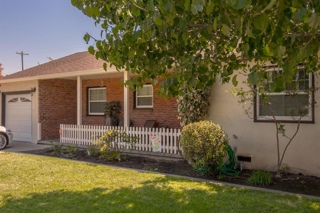 926 W Mendocino Ave, Stockton, CA 95204 - See Est. Value, Schools & More