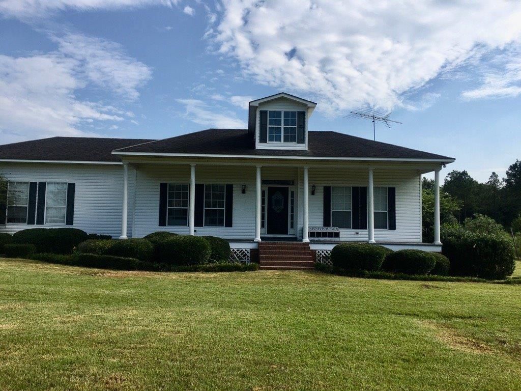 316 Red Bud Rd, Nicholls, GA 31554 | Trulia