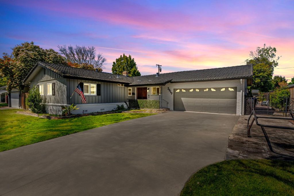 2019 Santa Rosa Way, Stockton, CA 95209 - See Est. Value, Schools & More