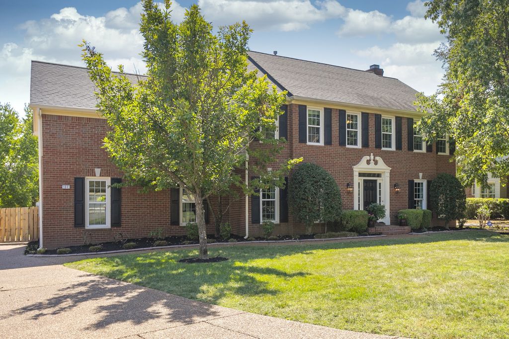 1041 Beech Tree Ln, Brentwood, TN 37027 - See Est. Value, Schools & More