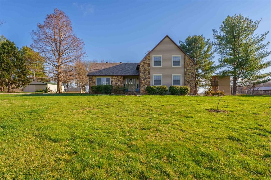 330 Ben Ford Rd, Utica, KY 42376 - See Est. Value, Schools & More