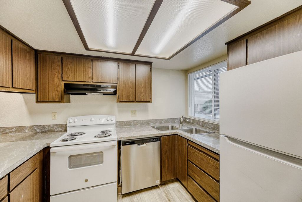 6911-6931 Rainier Dr #11-01, Everett, WA 98203 - See Est. Value ...