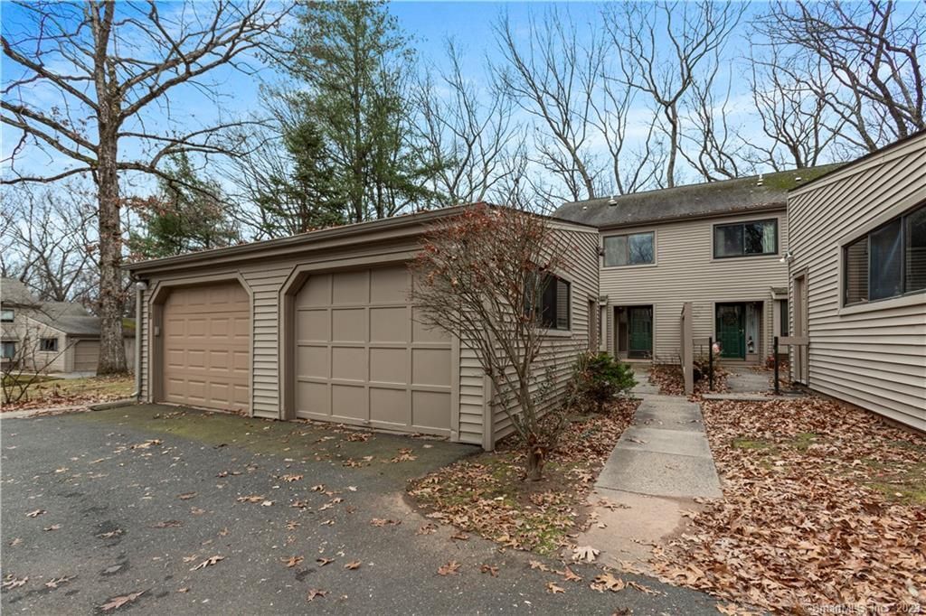 9 Farmington Chase Crescent #9, Farmington, CT 06032 - See Est. Value ...