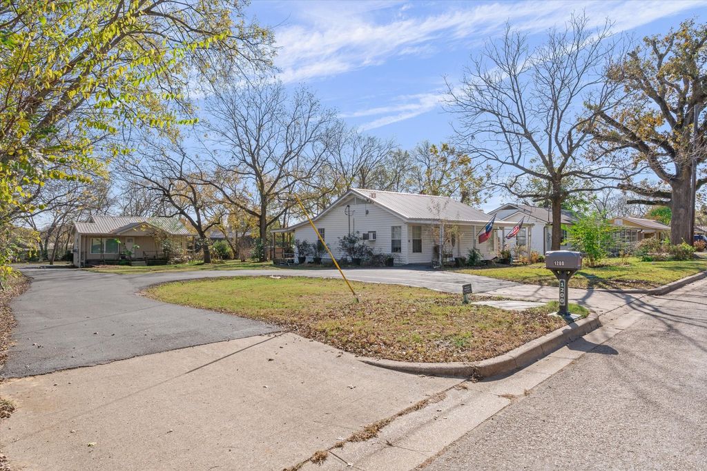 1200/1190 S Big Rock St, Canton, TX 75103 | MLS# 21132584 | Trulia