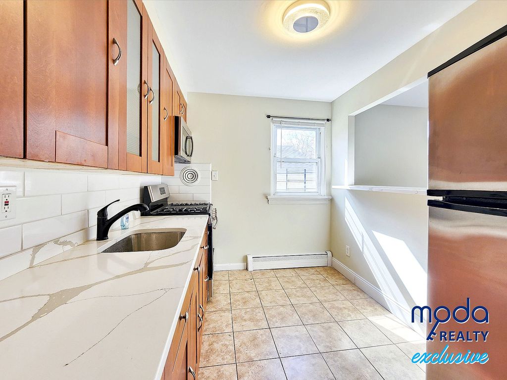 5462 Valles Ave #2, Bronx, NY 10471 | Trulia