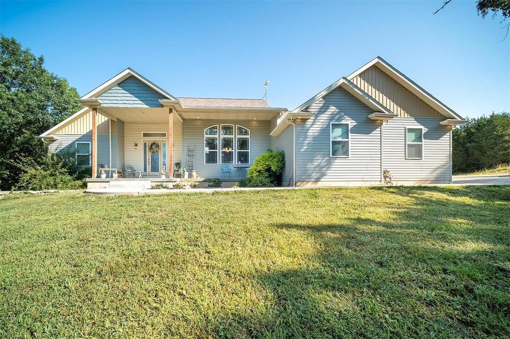 5727 Historic Valley Dr, Hillsboro, MO 63050 - See Est. Value, Schools ...