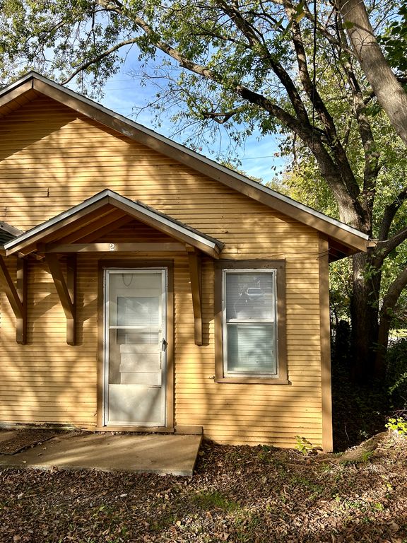 1012 S Duck St #1/2-1, Stillwater, OK 74074 | Trulia