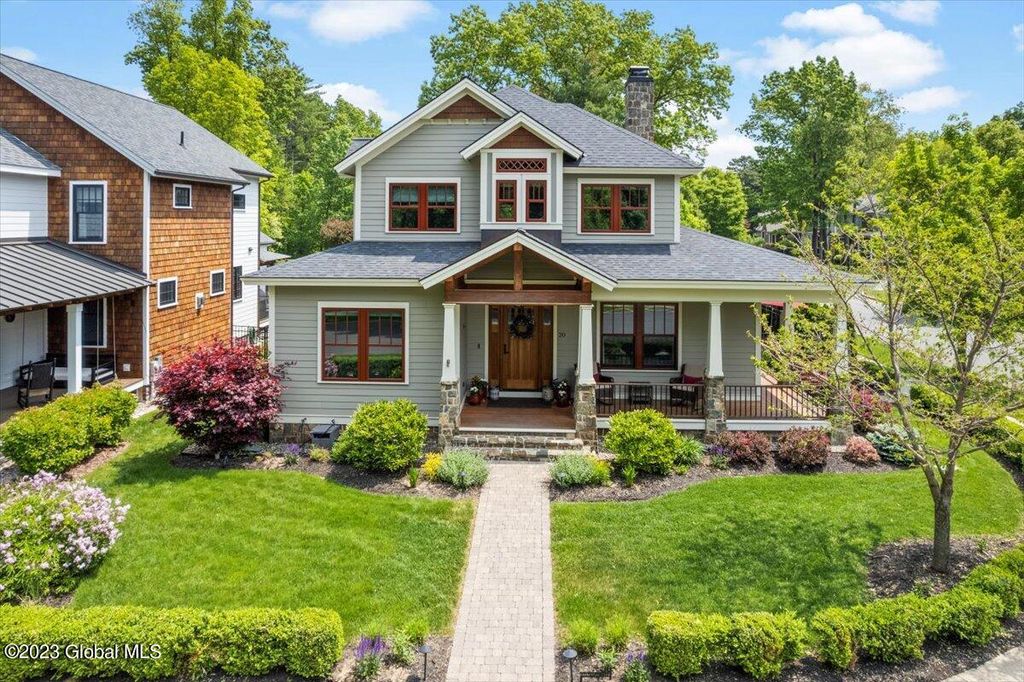 20 Oak Ridge Boulevard, Saratoga Springs, NY 12866 - See Est. Value ...