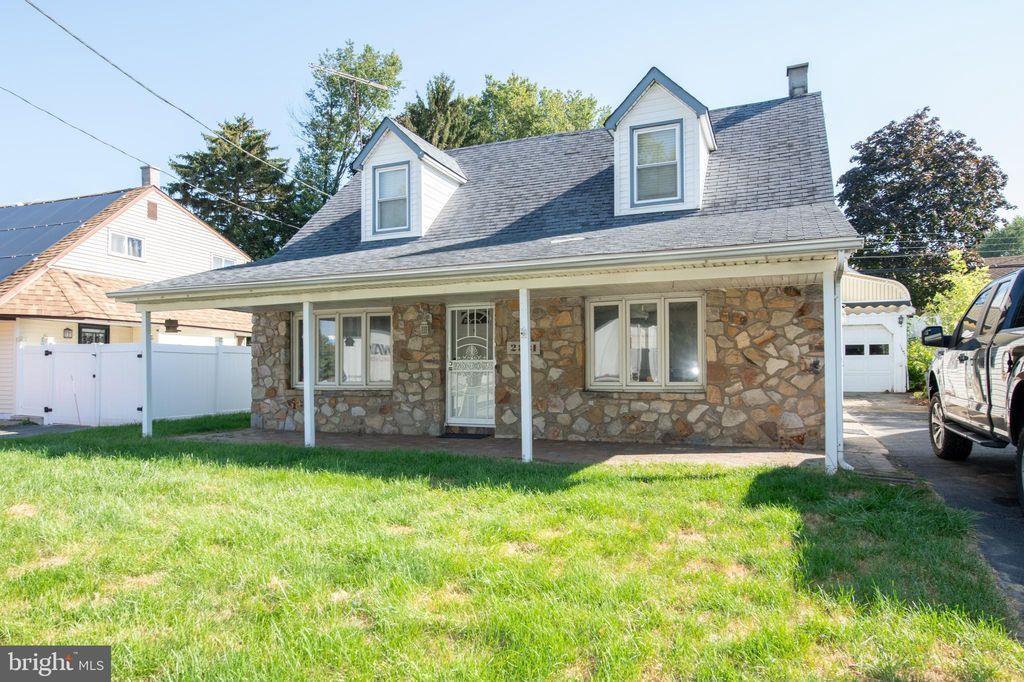 2831 Comly Rd, Philadelphia, PA 19154 - See Est. Value, Schools & More