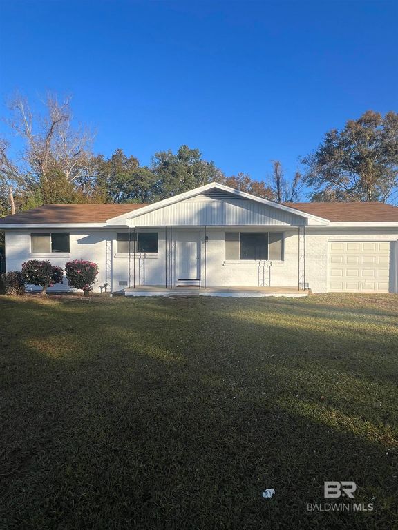 616 W Magnolia Ave, Foley, AL 36535 - See Est. Value, Schools & More