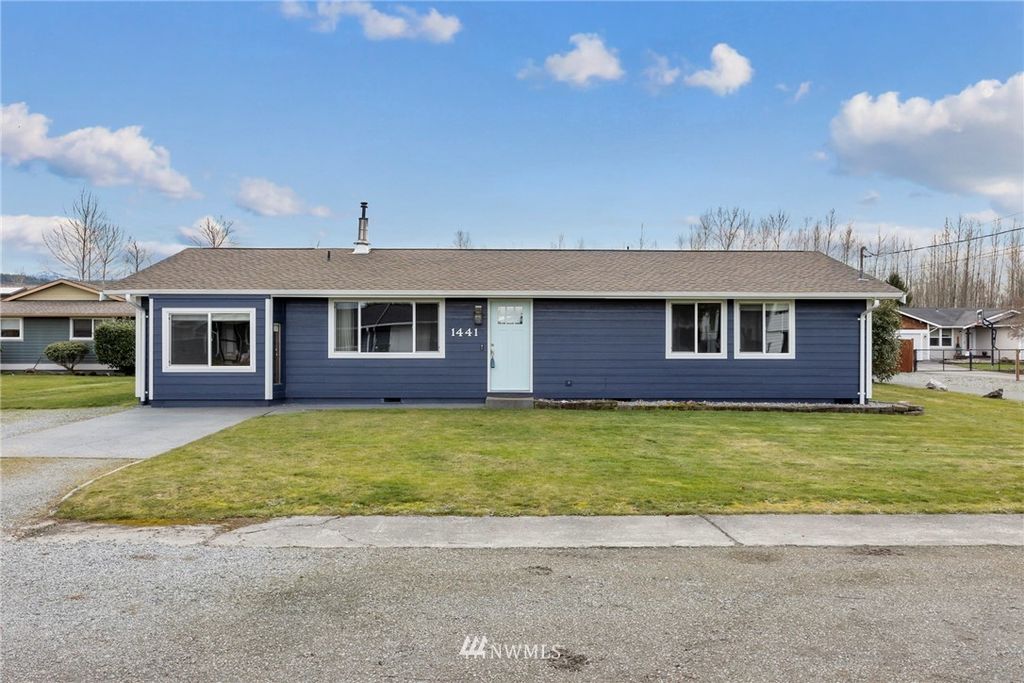 1441 E Mason Avenue, Buckley, WA 98321 | Trulia