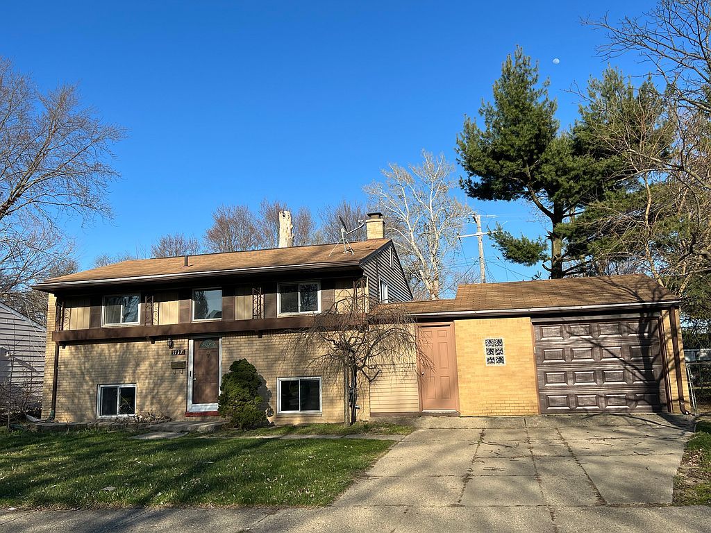 1737 S Carlson St, Westland, MI 48186 - See Est. Value, Schools & More