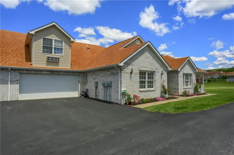493 Stonecliff Ln, Butler, PA 16001 | Trulia
