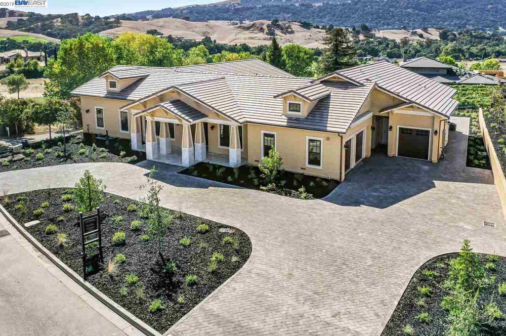 5275 Club House Pleasanton Ca, Pleasanton, CA 94566 - See Est. Value ...