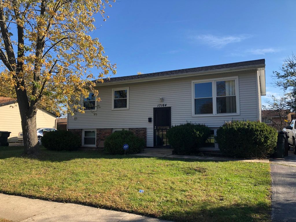 17164 Apple Tree Dr, Country Club Hills, IL 60478 - See Est. Value ...
